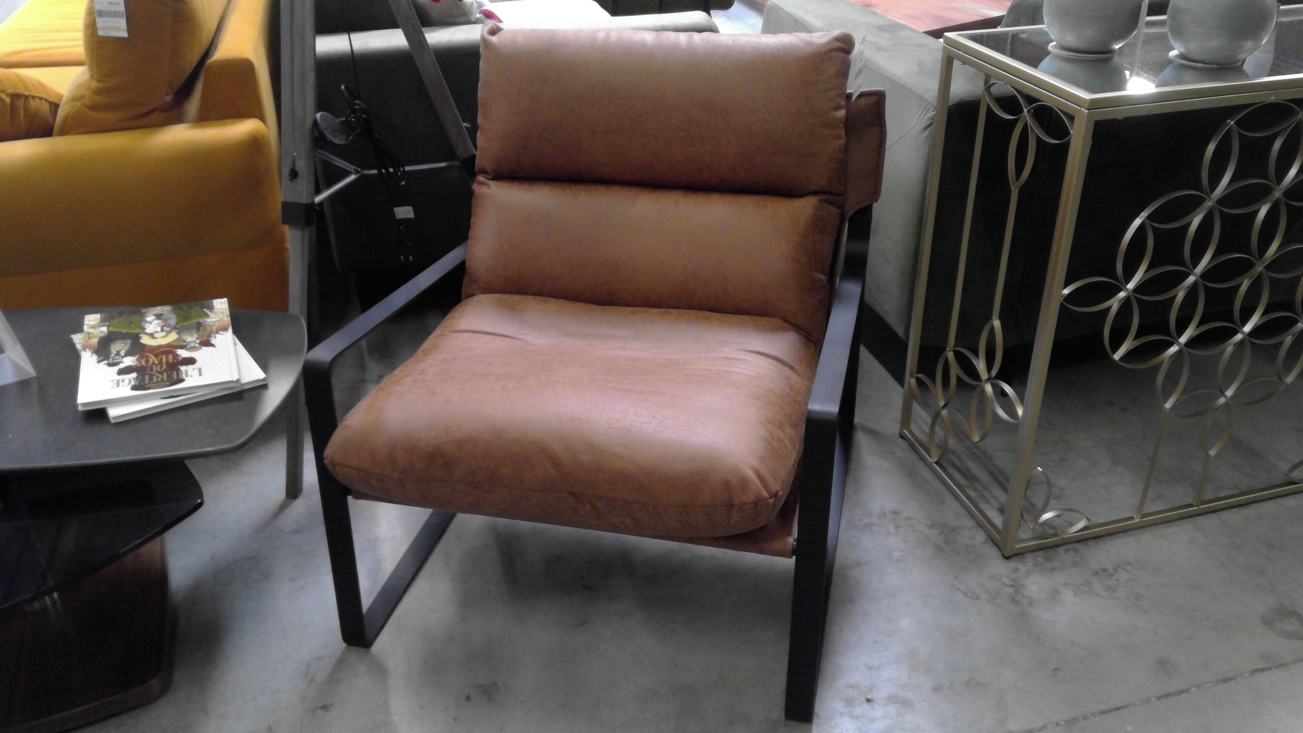 FAUTEUIL CARANZA COLORIS COGNAC - ANNEXE MEUBLE DECO